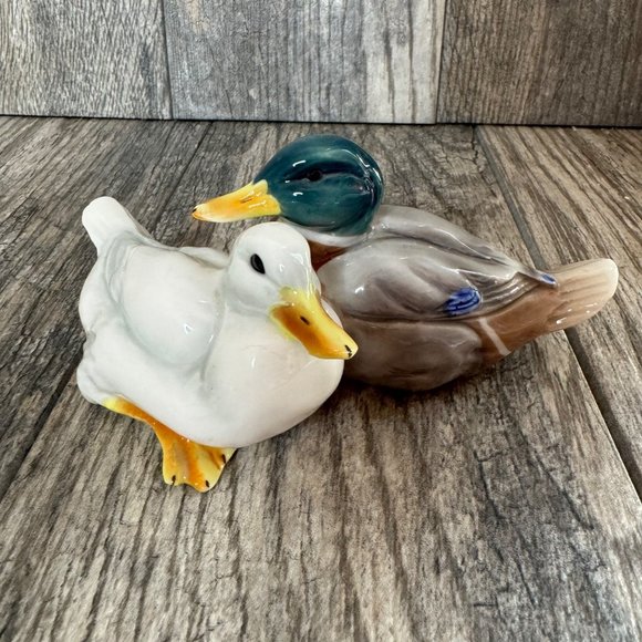 Goebel | Accents | Vintage 976 Goebel W Sitting Mallard White Ducks ...
